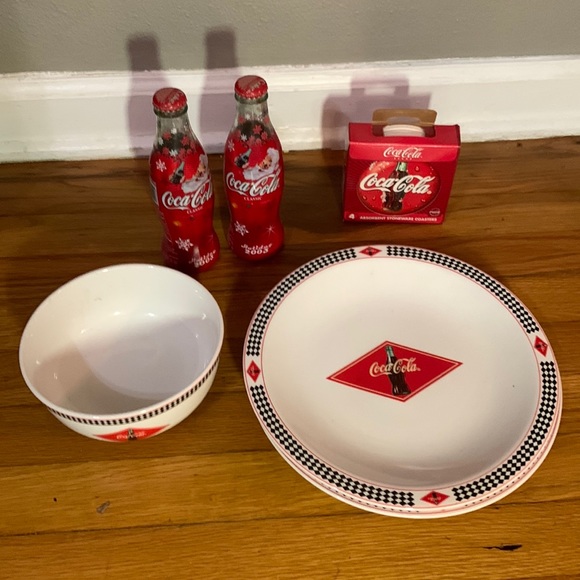 Coca Cola | Kitchen | Vintage Coca Cola Bundle 2 Plate Bowl 2 Bottle 1 ...